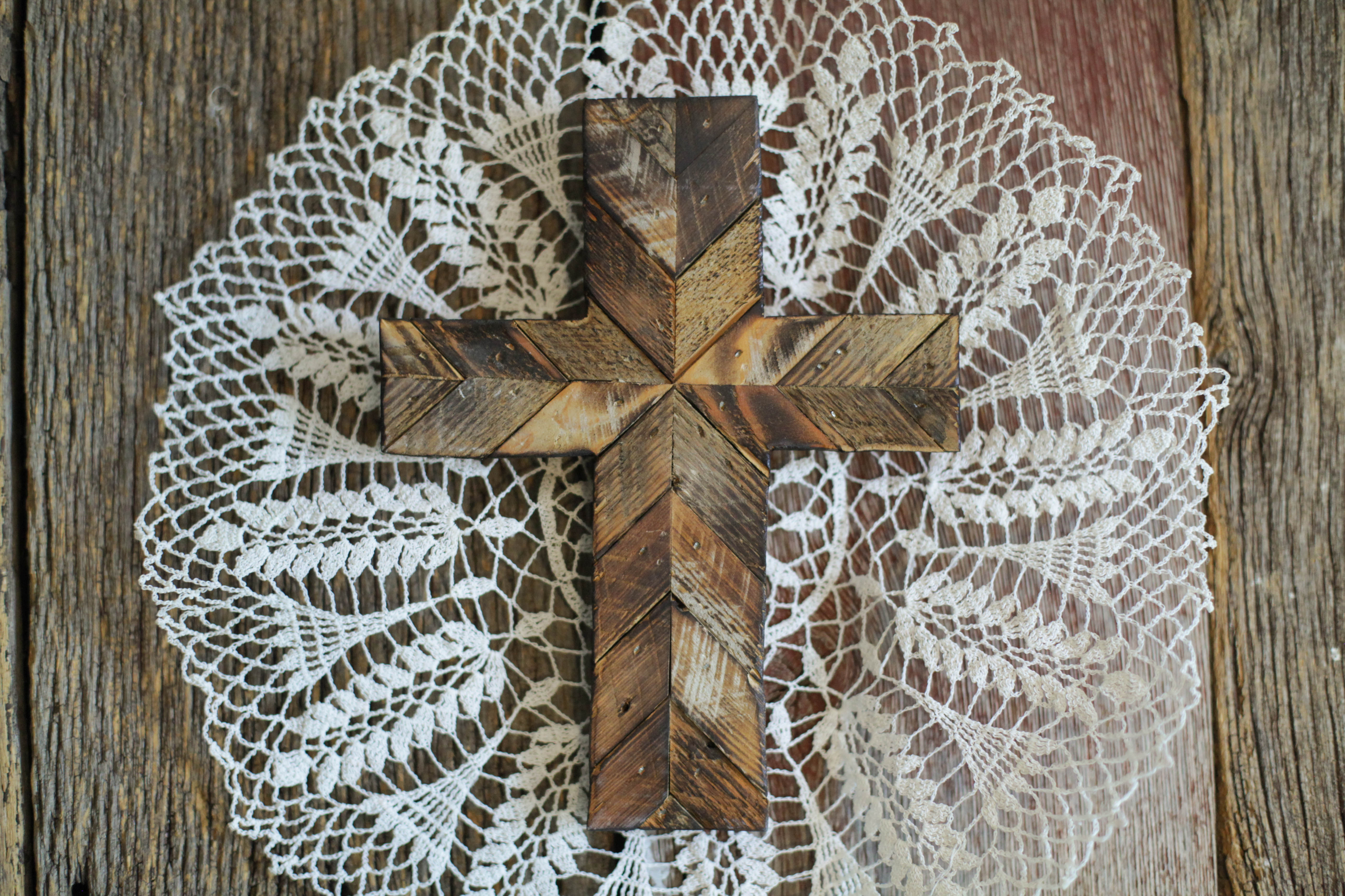 Chevron Reclaimed Wood Cross- Small - Grace and Mimi